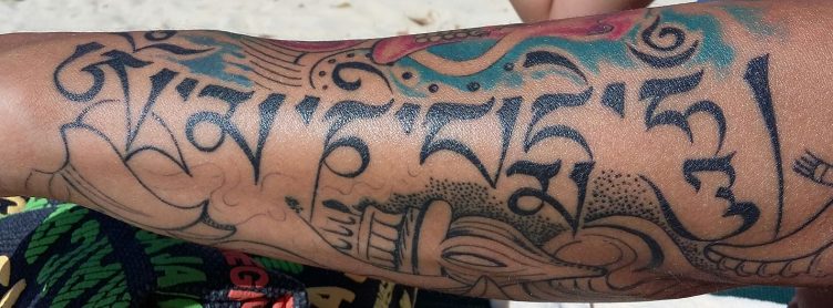 Tibetan tattoos: your translation in traditional script